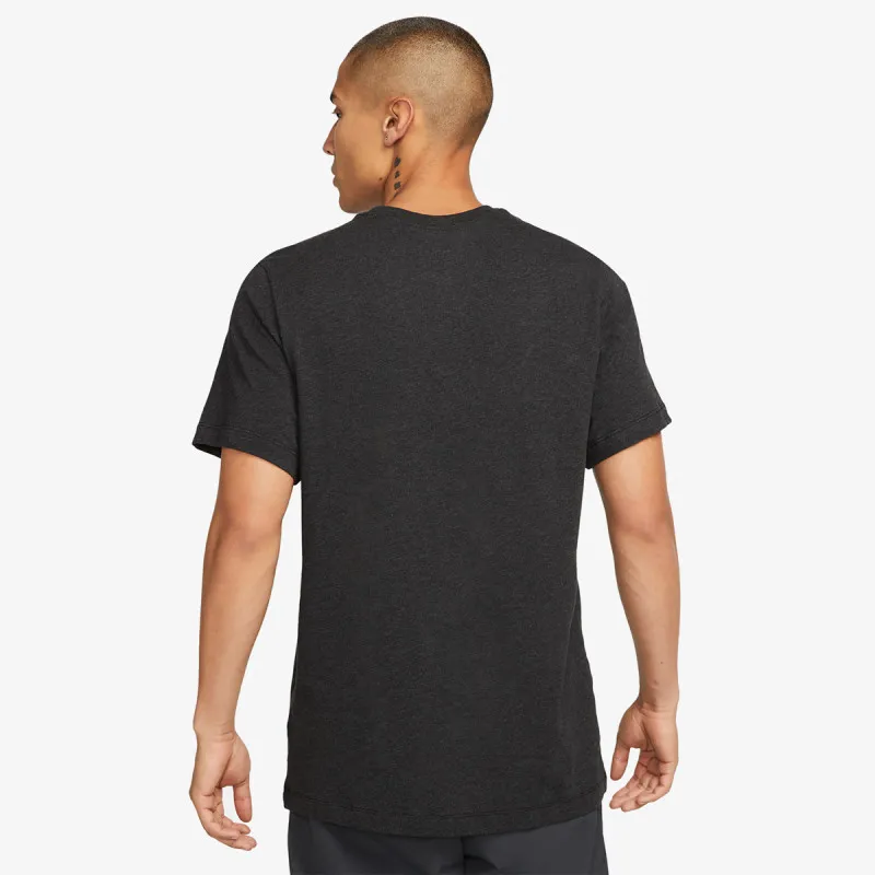 NIKE Majica Sportswear Club | Extra Sports - Online Shop